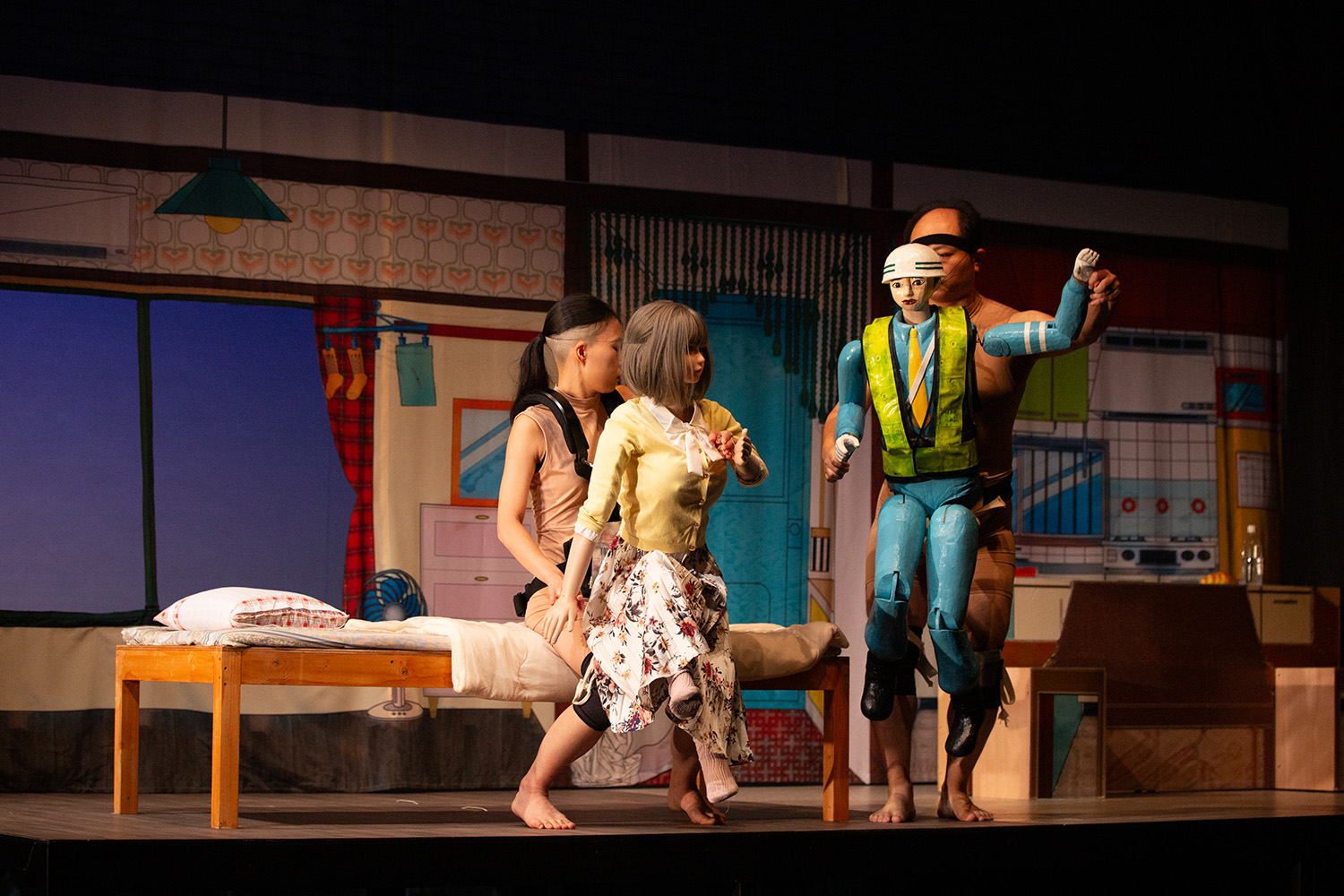 Q『弱法師』：artscapeレビュー｜美術館・アート情報 artscape